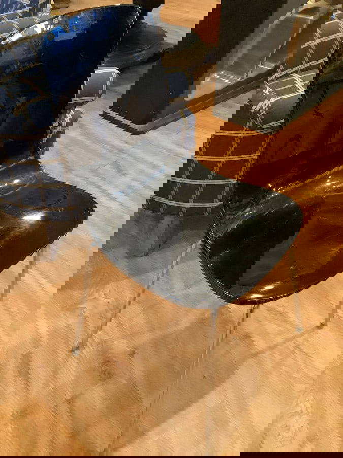 Buy Cona Lucite Chair | Emanon Auctions And Estate Sales In Nj