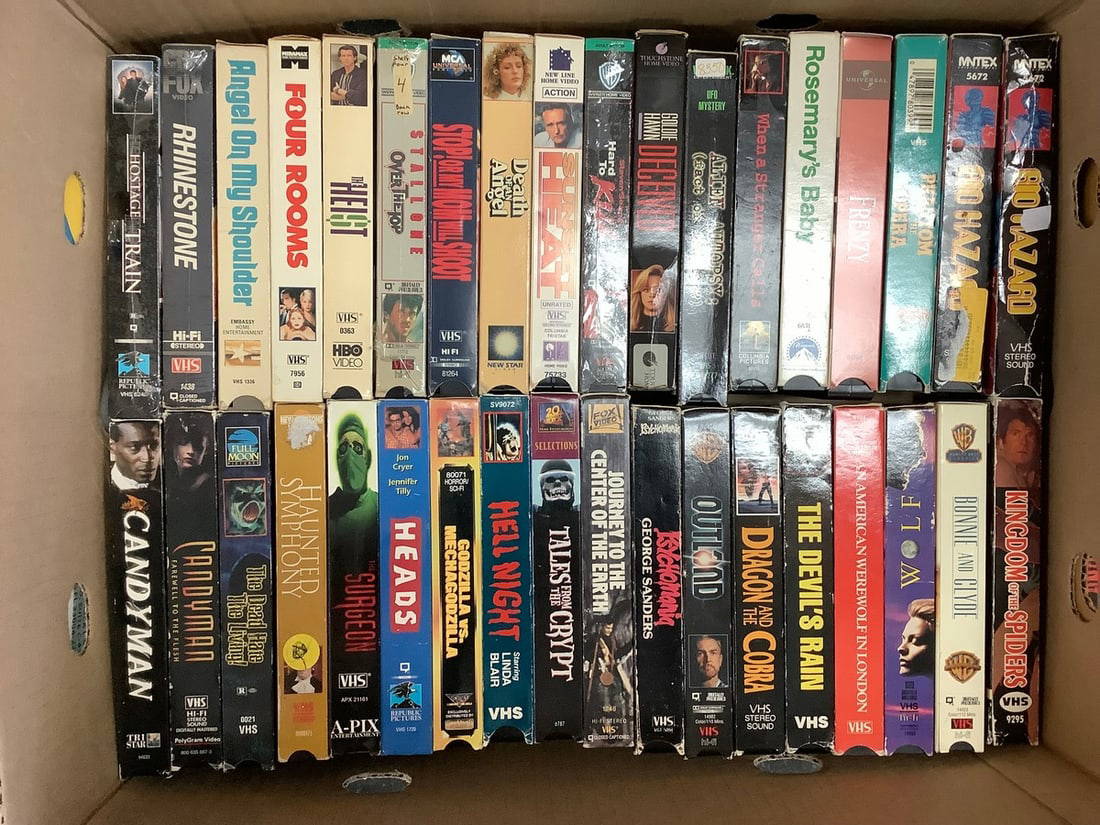 Vhs Tapes(heads, Four Rooms, Rhinestone, The Devil's Rain, And More ...