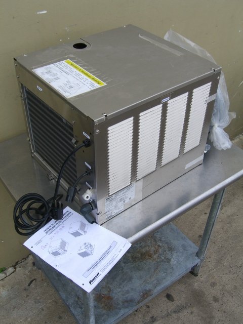 29: New Follett MCD400A 400lb. Chewblet Ice Maker