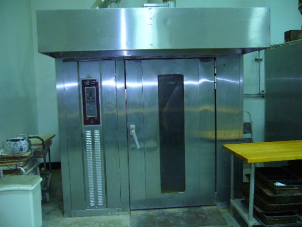 511: Bakers Aid Ultra Two Rack Oven BAUT-2G-2