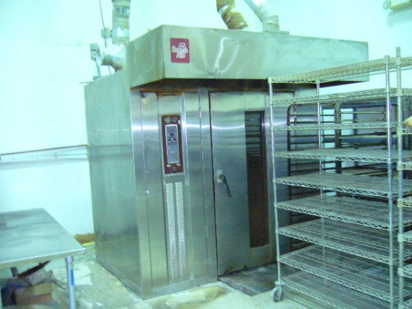 513: Bakers Aid Ultra Two Rack Oven BAUT-2G-OP