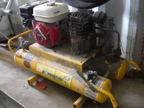 55A: Extreme Contractor Series Air Compressor