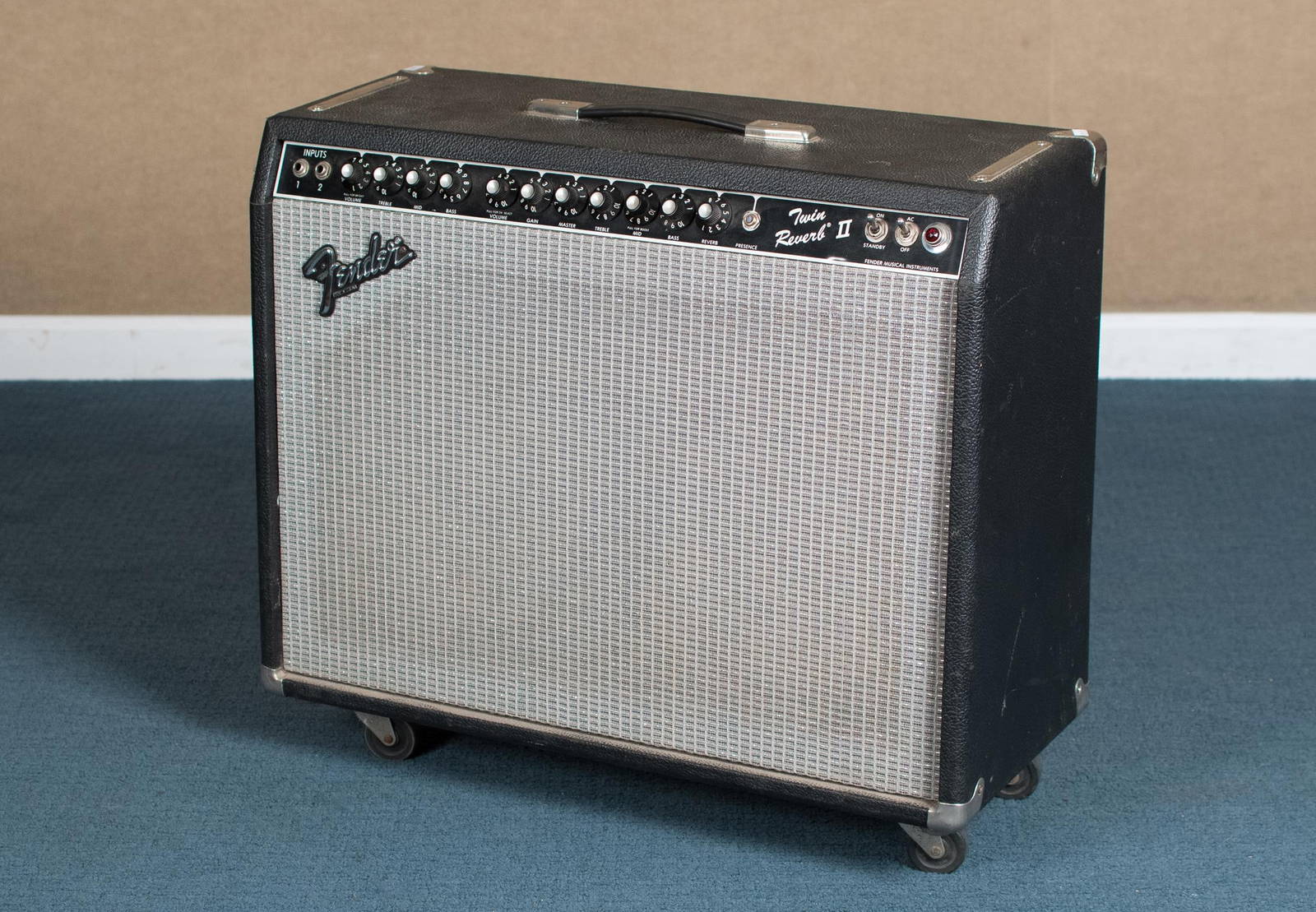 1983/1984 Fender Twin Reverb Ii Tube Amplifier. Auction