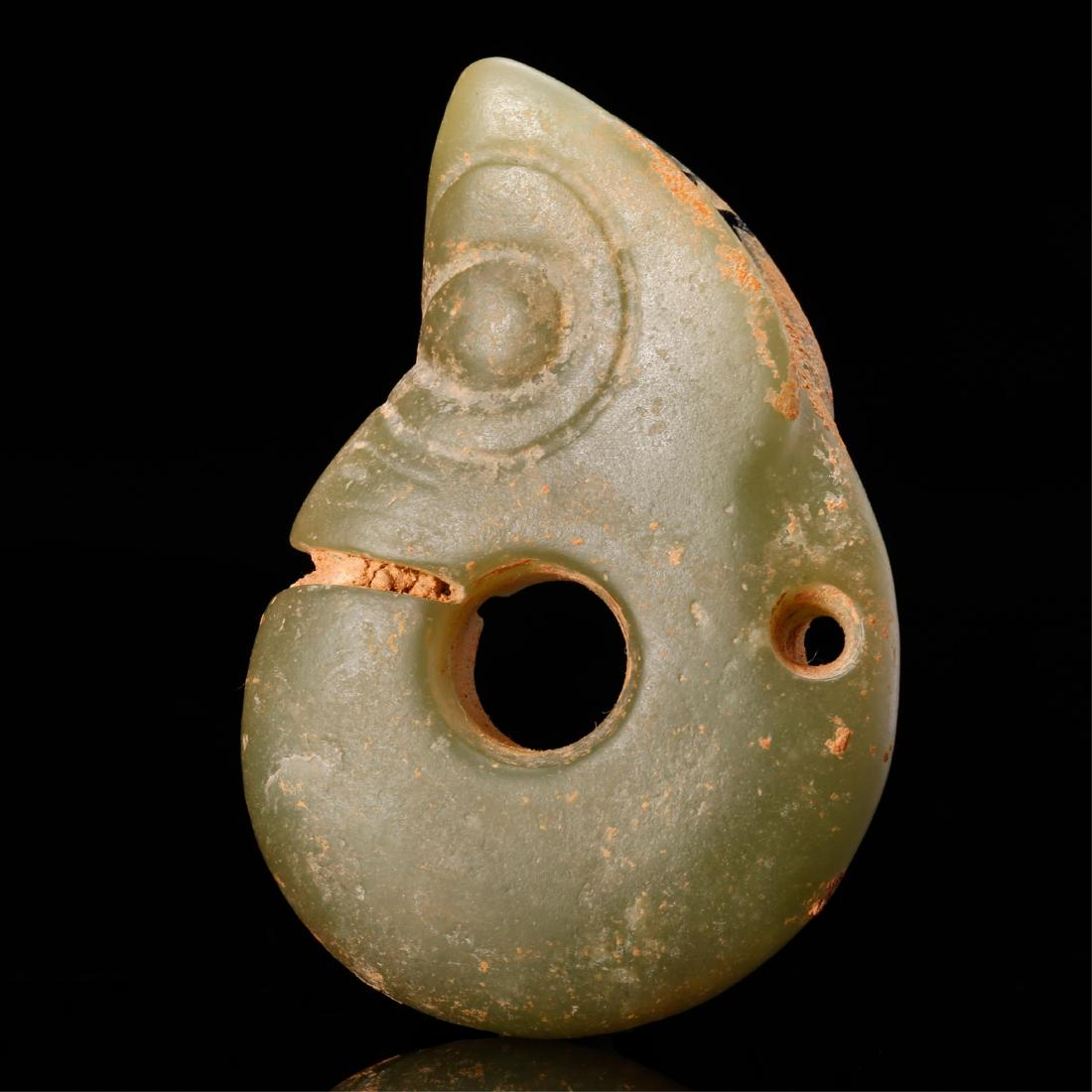 CHINESE NEOLITHIC JADE PENDANT