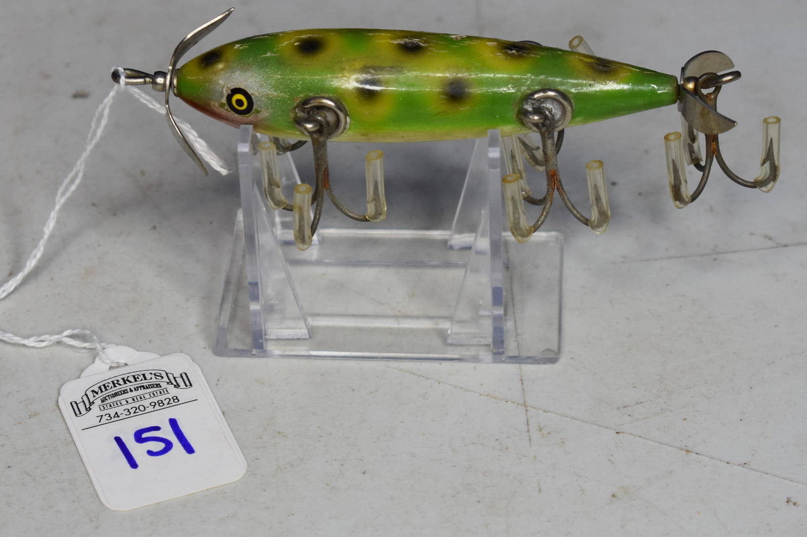 5 Hook Glass Eyed Lure W/ Perch Finish Auction