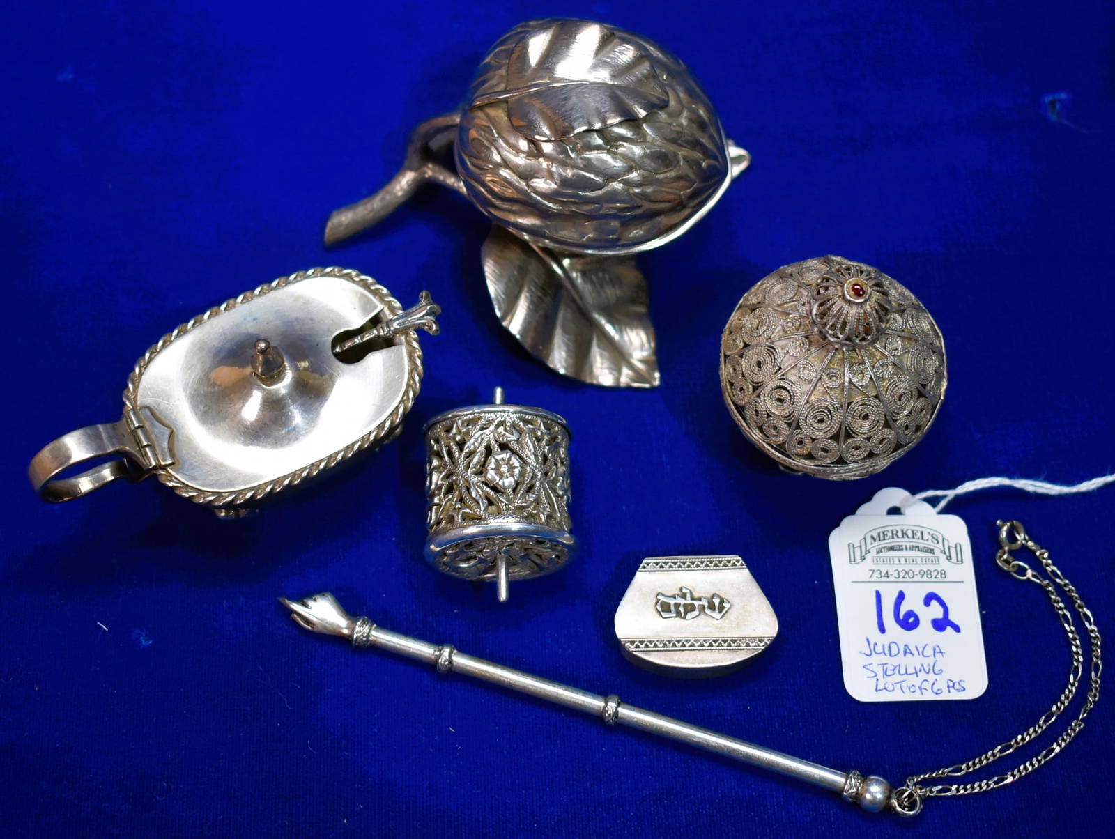 Lot Of 6 Judaica Silver Pieces - 328 Grams Silver Auction
