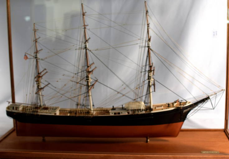 20thc Ship Model In Case Of The Benjamin Packard