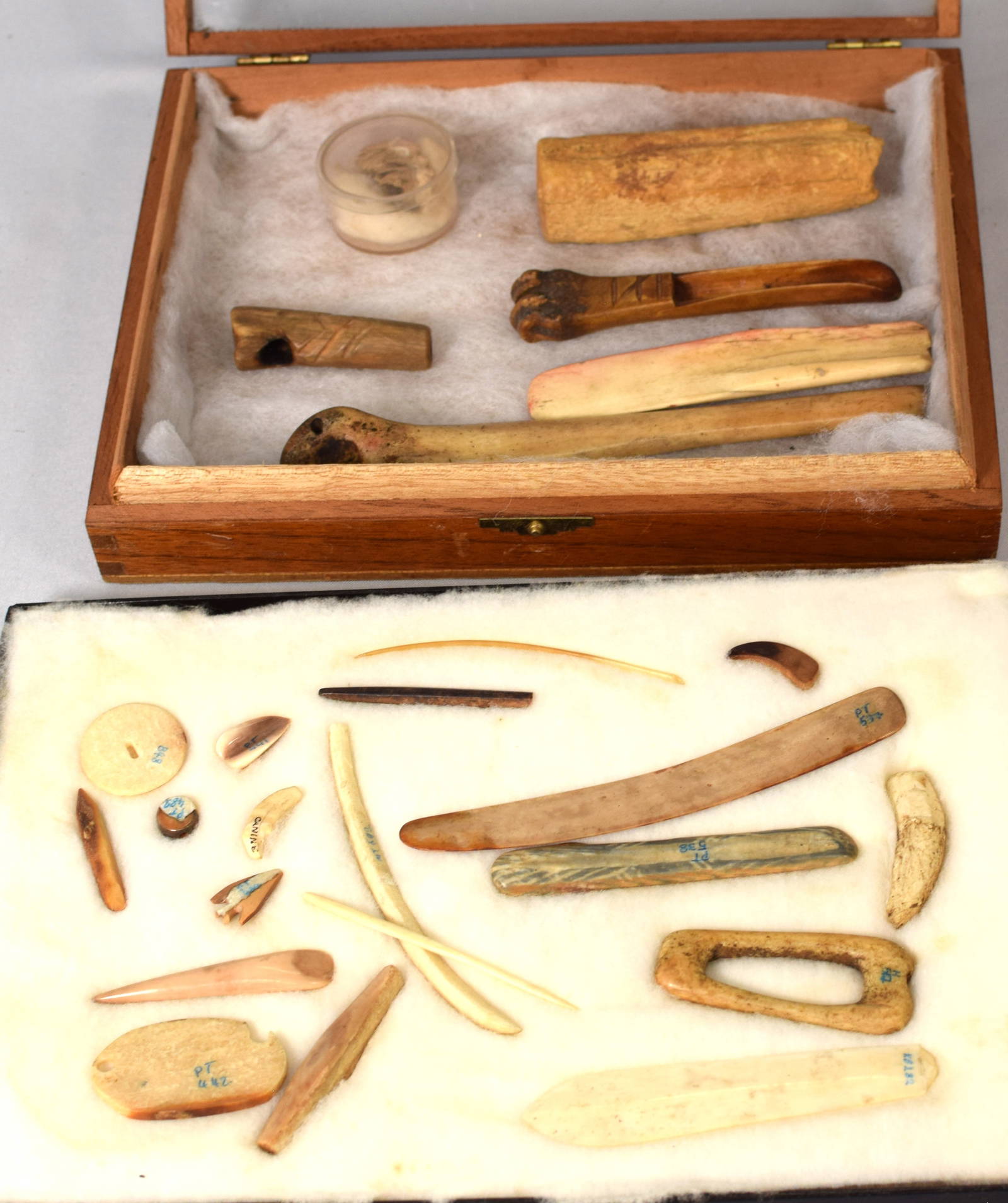 Indian Stone Artifacts, Arrowheads, Points & Tools Auction