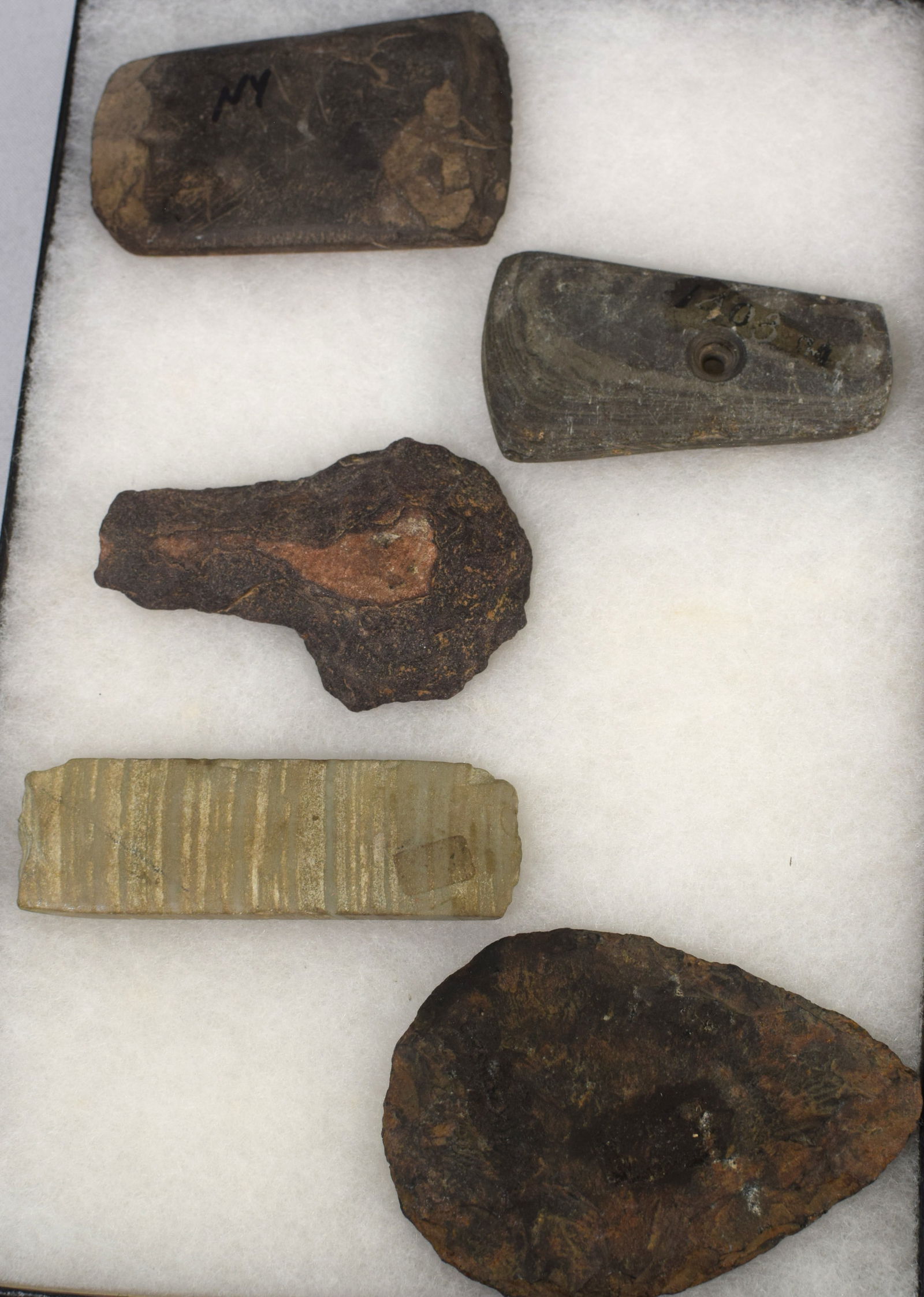 (on-5) Native American Stone Artifacts Auction