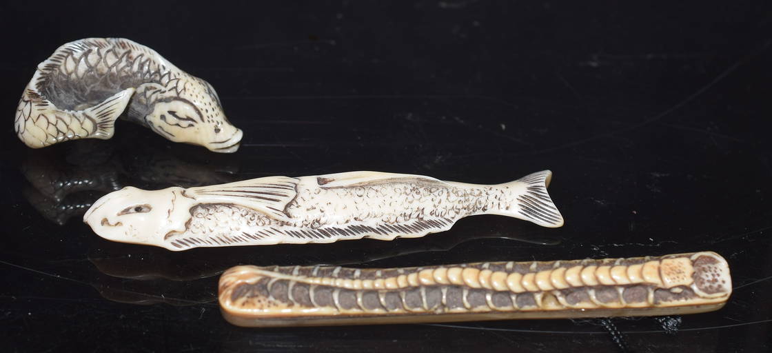 Grouping Of Japanese Netsuke Fish & Bug Carvings