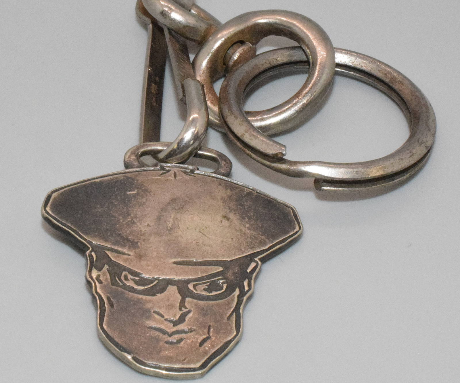 Rare Vanderbilt Cup Racing Oilzum Key Watch Fob Auction