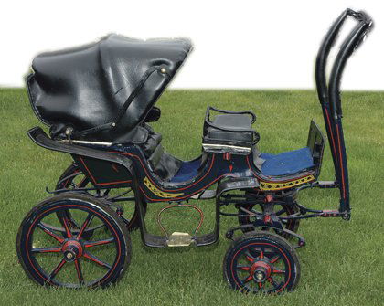 345: Vintage Salesman's Sample Mini Horse Carriage