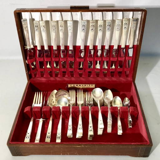 Coronation By Community Silverplate Vintage Flatware Coronation By Community Silverplate Vintage Flatware