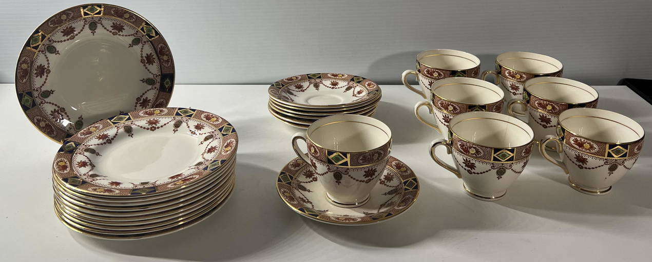 Lot Of 28 Vintage Arklow Ireland 812 China 7 Tea Cups 7 Saucers 11 ...