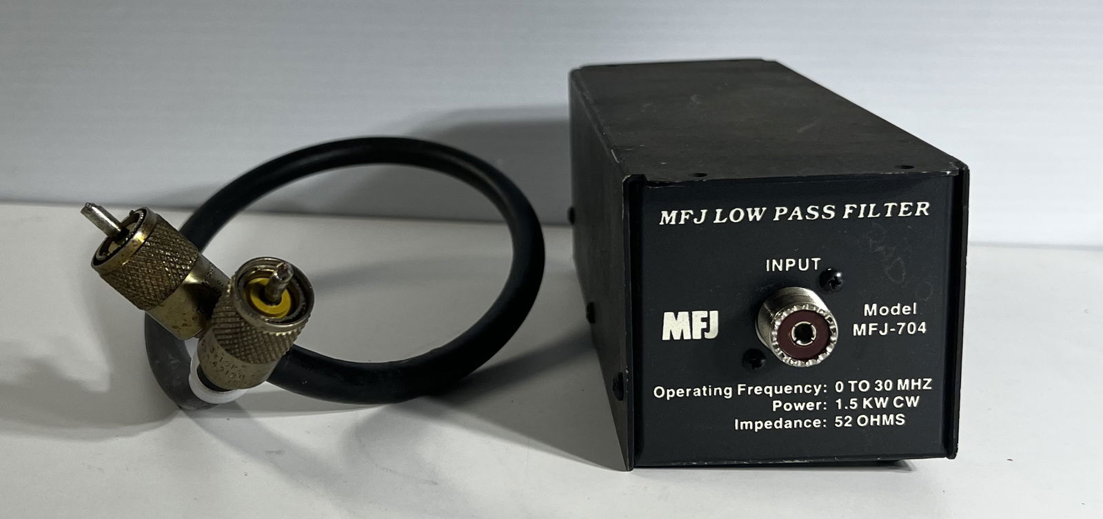 MFJ Low Pass Filter Model No. MFJ-704 (#0096) on Apr 02, 2023 | JC ...
