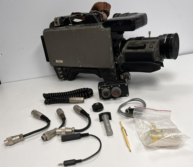 Ikegami Hl-79e Tube Color Camera Serial No. 833fn11879 Auction
