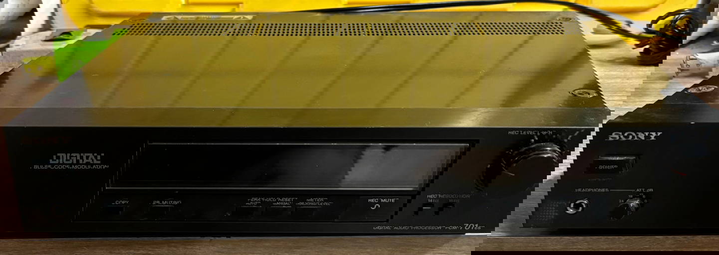 Sony Digital Pulse Code Modulation Digital Audio Processorr Dcm 701es