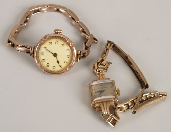 Avia A Ladies 9ct Gold 1950's Wrist Watch Manua