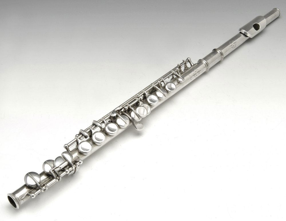 A small silver flute by the Flutemakers Guild. - Mar 18, 2013 | Fellows ...