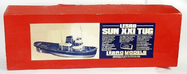 2436: A Lesro "Sun XXI" model tug boat, in or