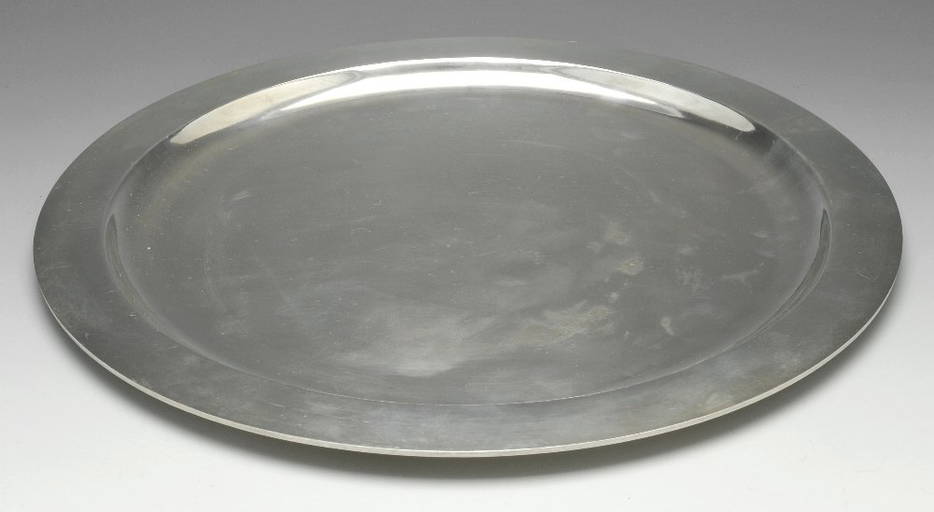 A Modern Irish Silver Plate.