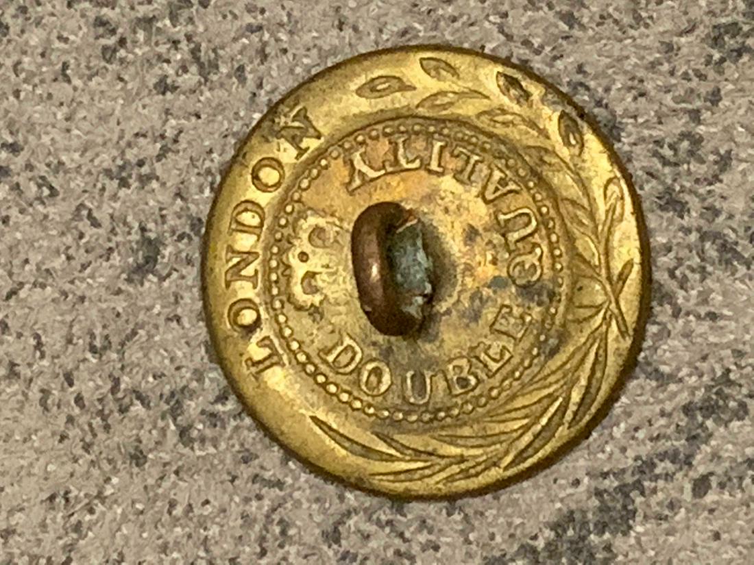 RARE REVOLUTIONARY WAR LONDON BUTTON