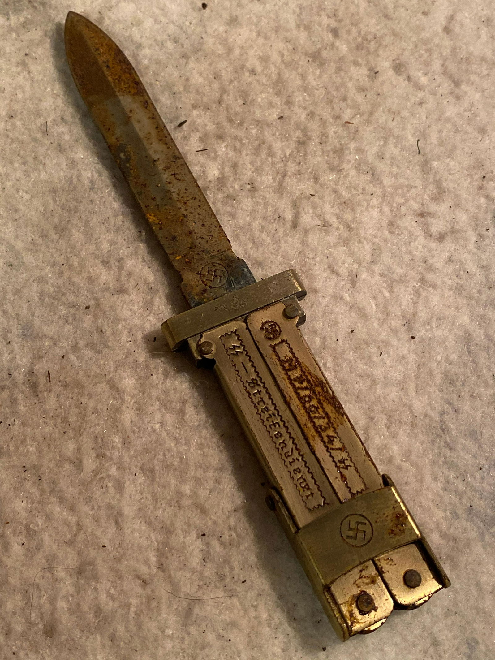 RARE WW2 GERMAN SS PARATROOPER FOLDING KNIFE - Oct 06, 2019 | Rare ...
