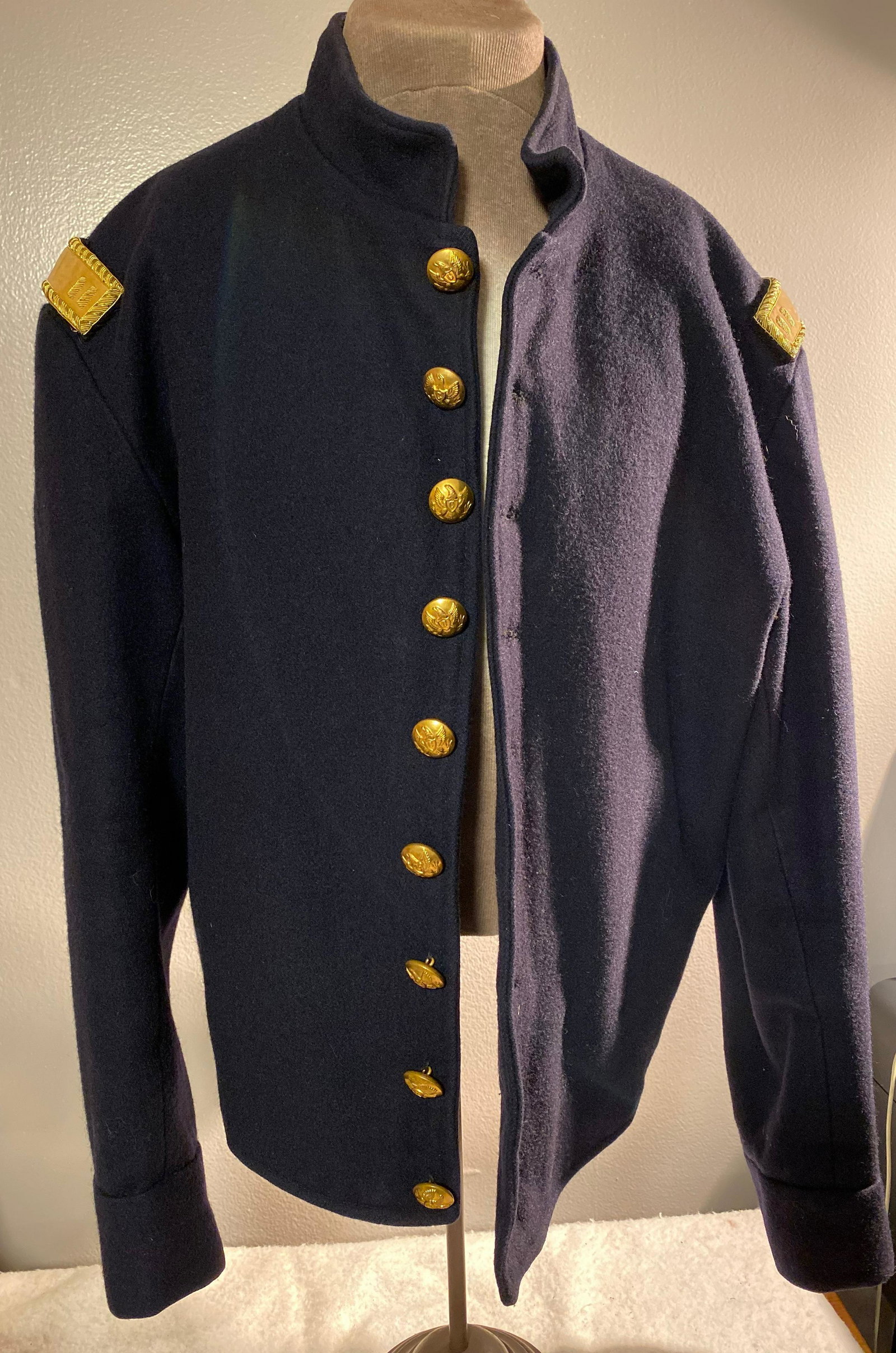 CIVIL WAR UNION OFFICERS ARTILLERY COAT - Oct 06, 2019 | Rare Treasures ...
