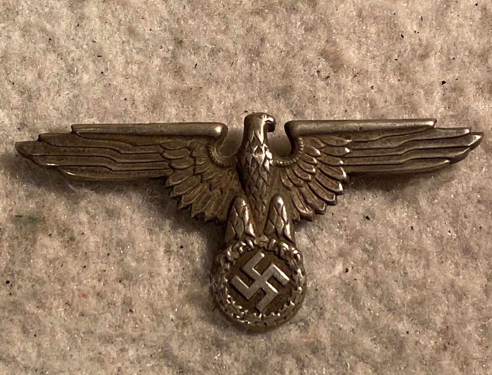 WW2 GERMAN NAZI WAFFEN SS EAGLE VISOR CAP INSIGNIA - Oct 27, 2019 ...