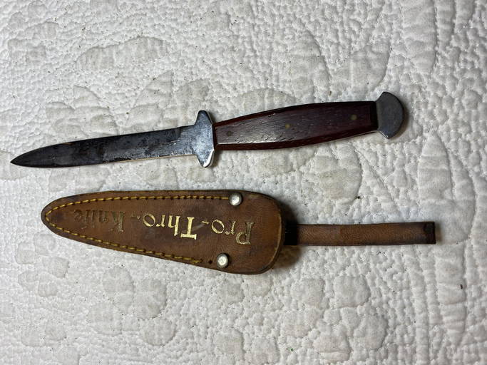 Vintage Pro Thro Knife W/sheath
