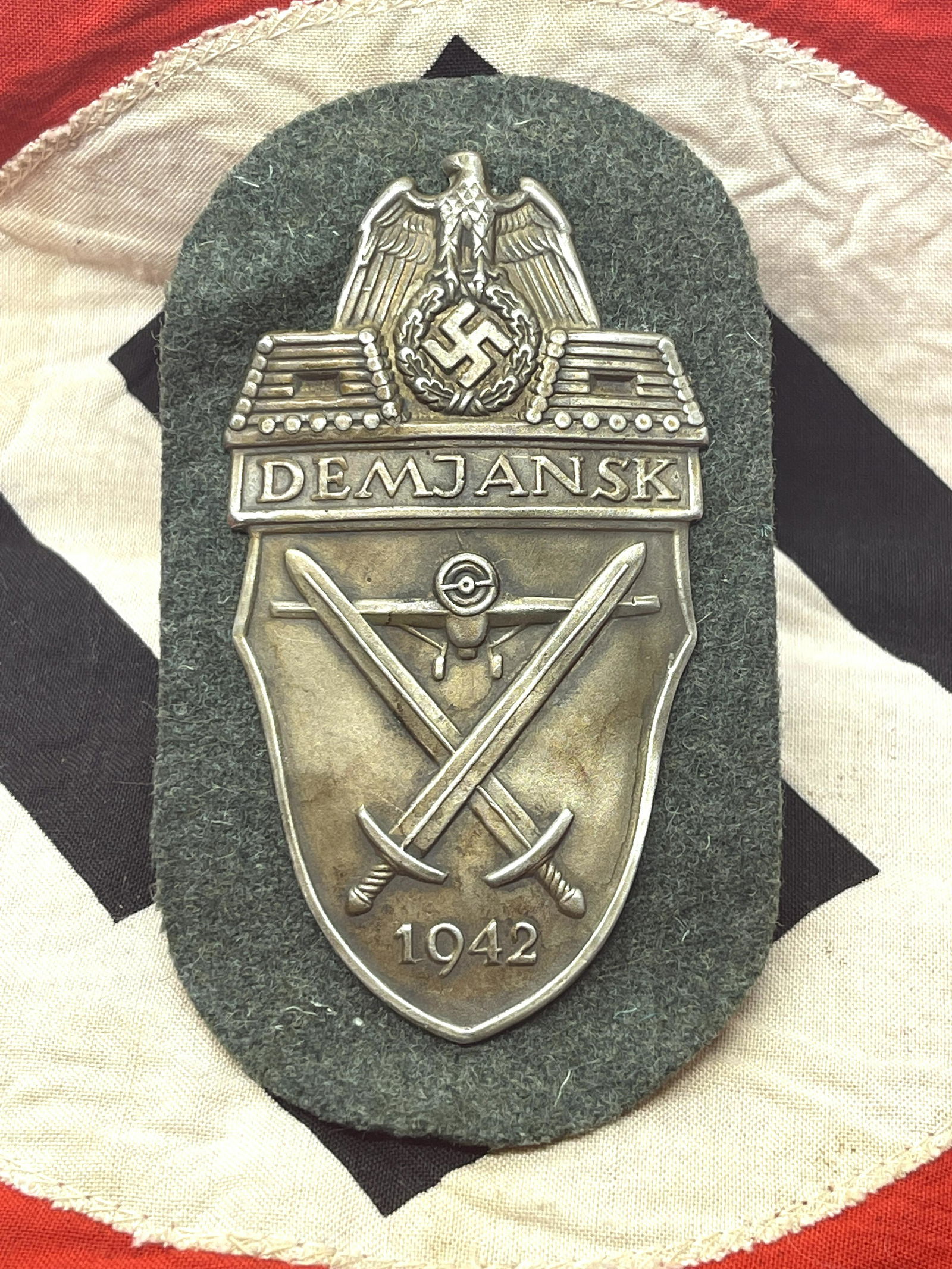 RARE WW2 GERMAN SLEEVE SHIELD AWARD - DEMJANSK 1942 - Aug 28, 2021 ...