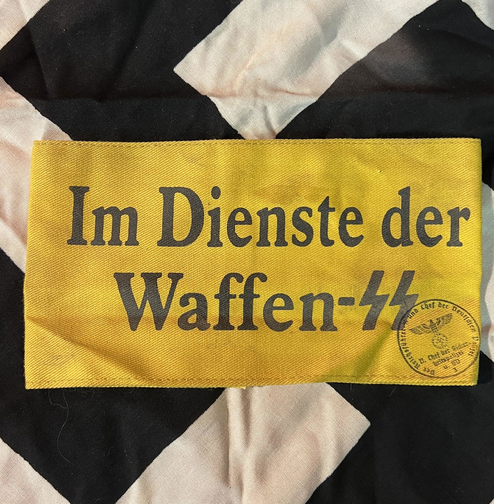 WW2 GERMAN WAFFEN SS IM DIENSTE DER ARMBAND W/STAMP AND RZM TAG - Aug ...