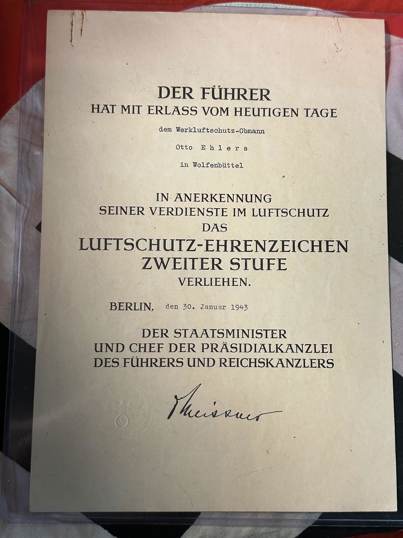 WW2 GERMAN AWARD DOCUMENT SIGNED - LUFTSCHUTZPOLIZEI MUNICH. (#0189) on ...
