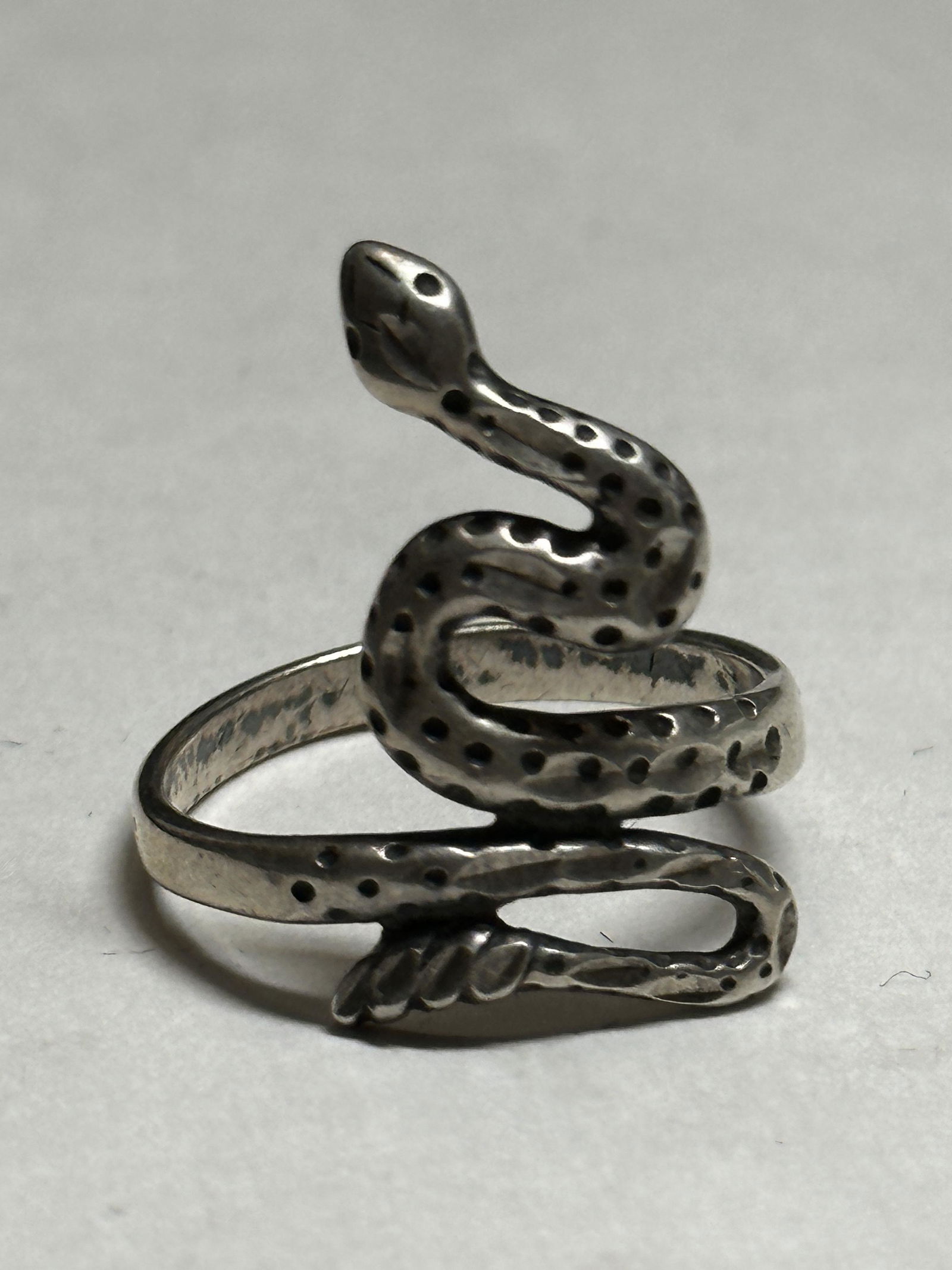 Antique Sterling Silver Snake Design Ring Sz 7