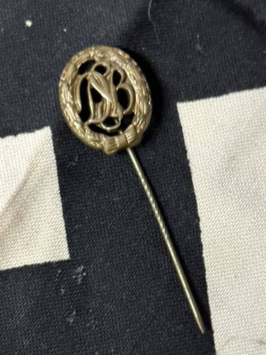 Ww2 German Dsb Sports Officer Tunic Pin With Maker Marks