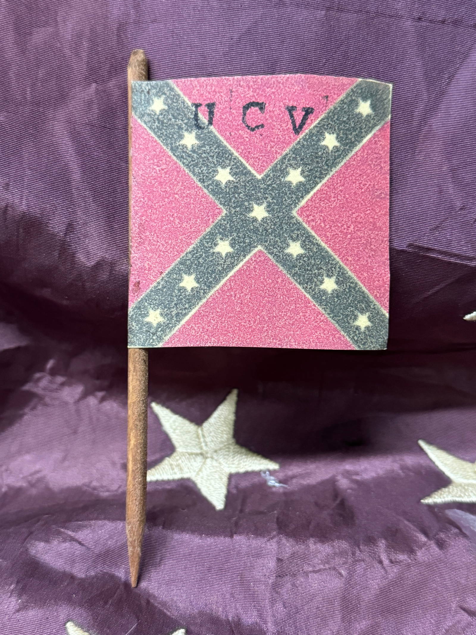 Miniature Civil War Confederate Ucv Hand Flag Pin Auction