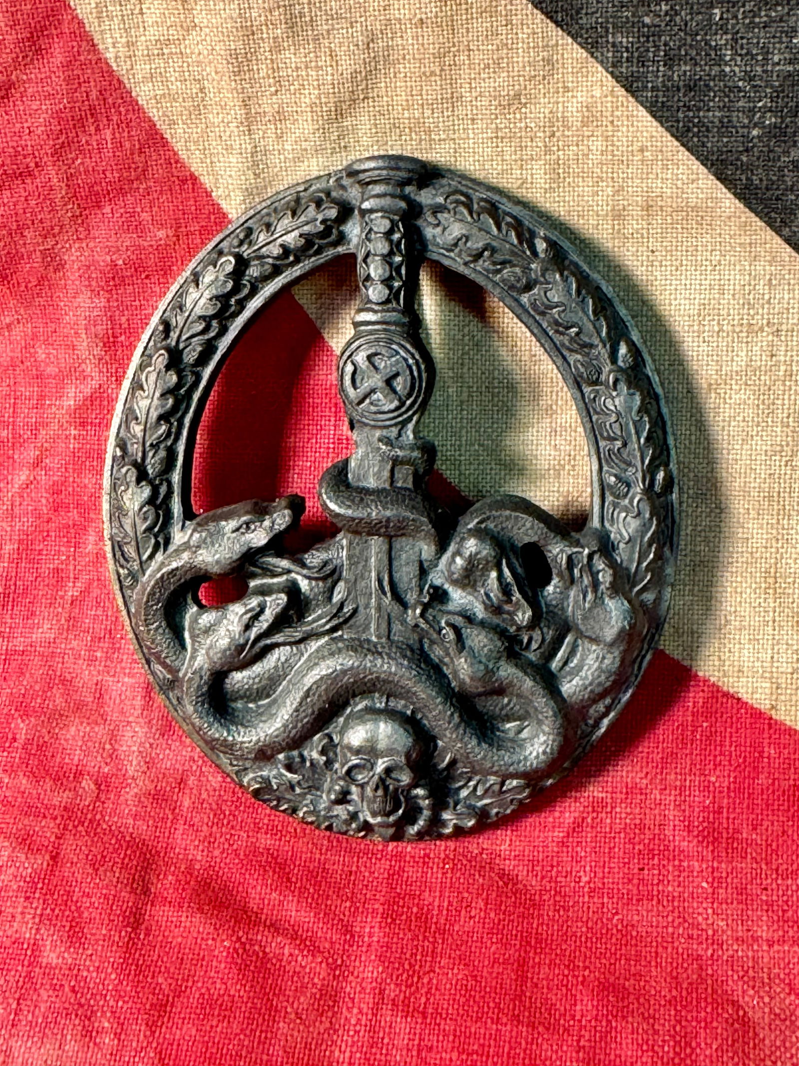 Rare Ww2 German Bandit Warfare Badge