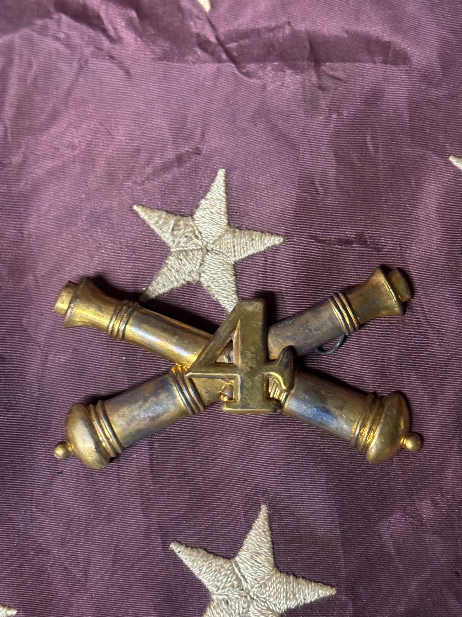 Civil War 4th Csa Heavy Artillery Crossed Cannons Badge Insignia Auction