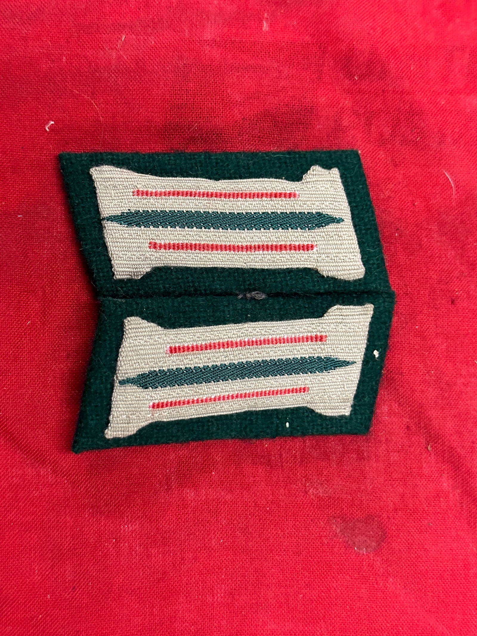 Pair Of Ww2 German Mounted Litzen Red W/ Green Artillery Auction