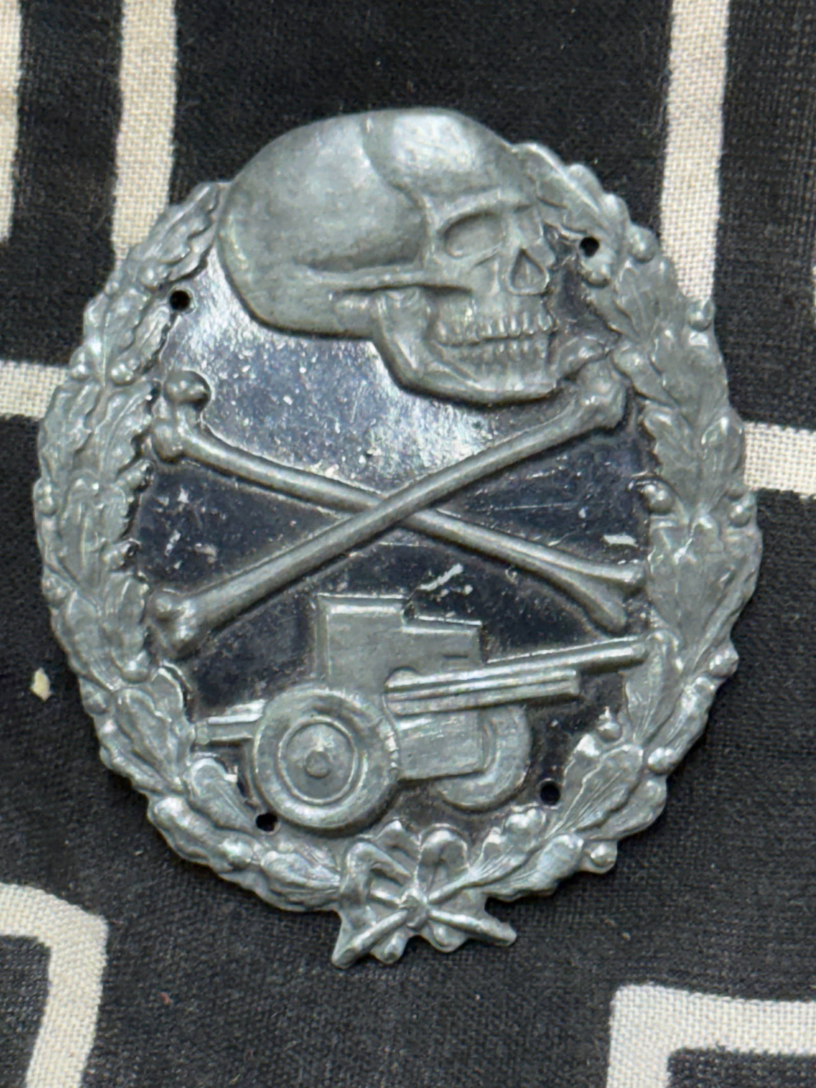 Ww2 German Anti-tank Badge Of The Blue Division (division Azul) Auction