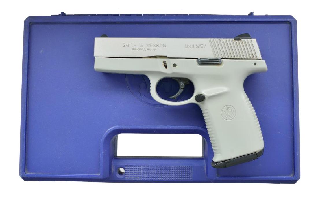 SMITH & WESSON MODEL SW9V SEMI AUTO PISTOL.