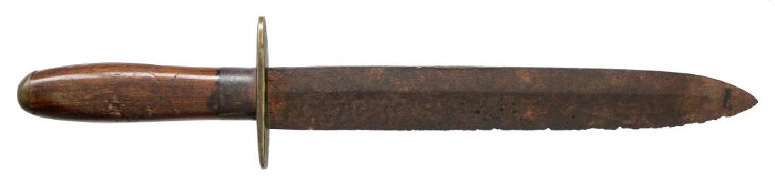 LARGE CONFEDERATE SIDE KNIFE.