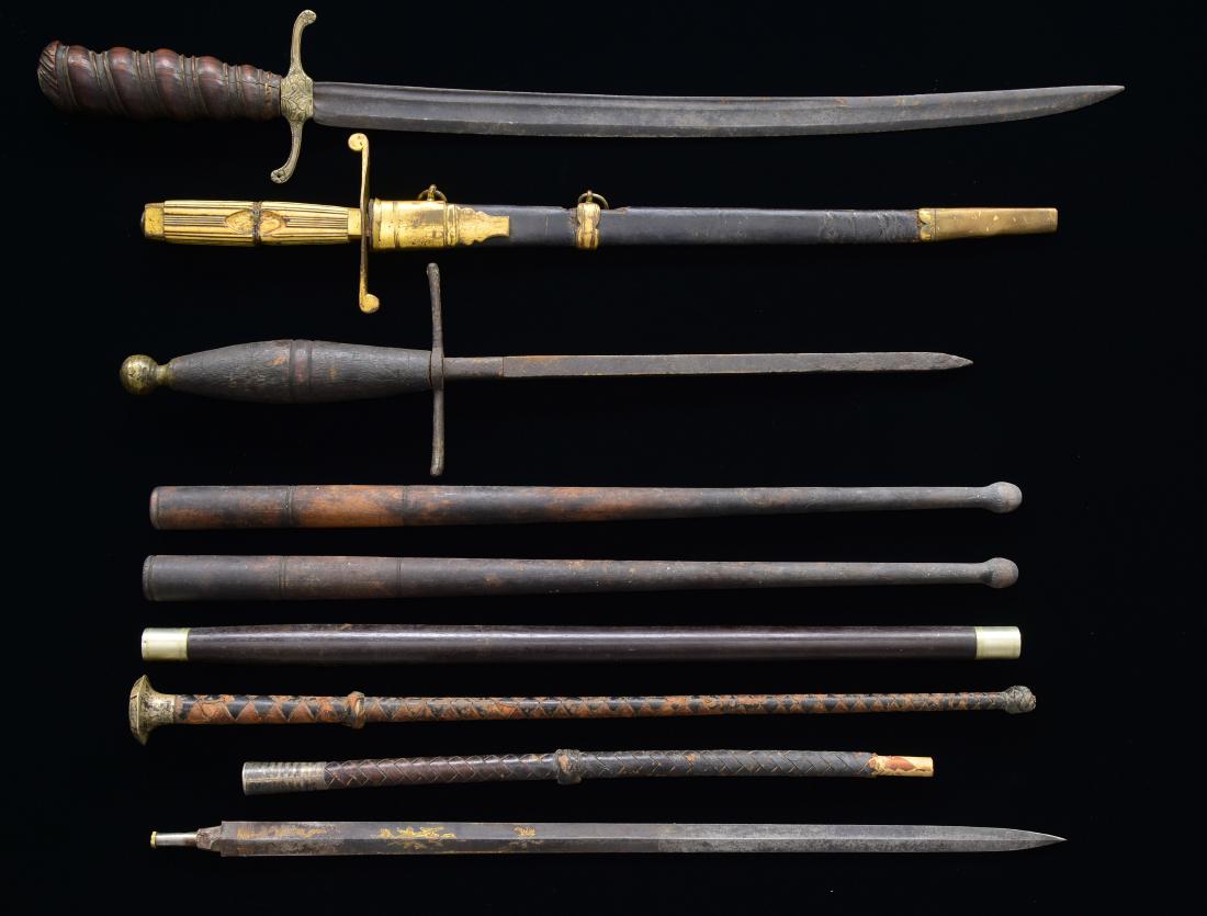 EDGED WEAPONS & MORE.