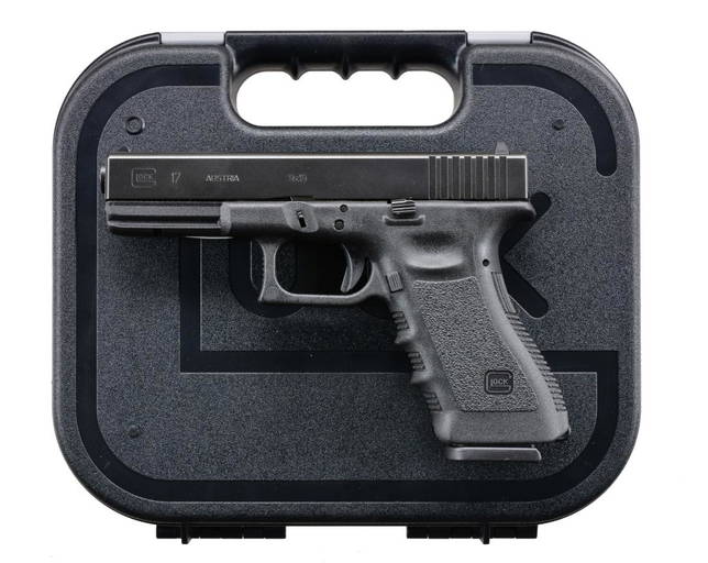 Glock Model 17 Gen 3 Semi Auto Pistol.