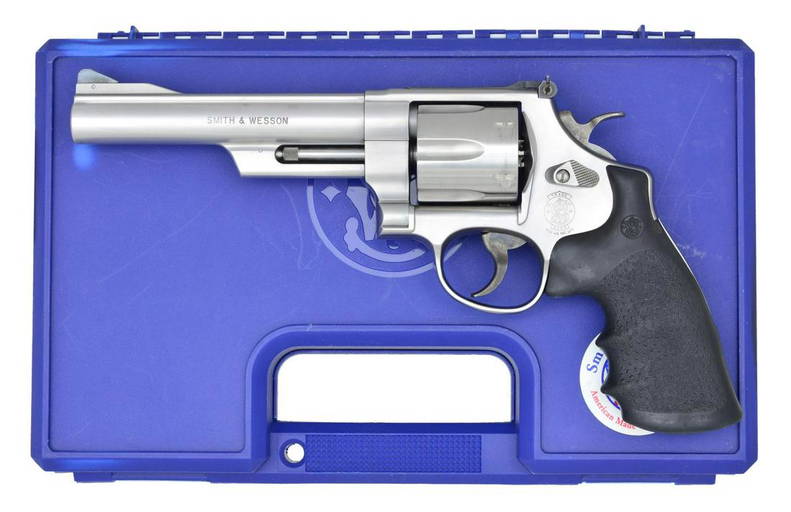 Smith & Wesson 657 4 Da Revolver.