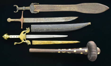 Oceanic/Pacific Rim Knives & Swords for Sale at Auction