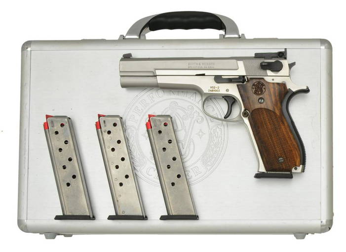 S&w Model 952 2 Stainless Pc Semi Auto Pistol.