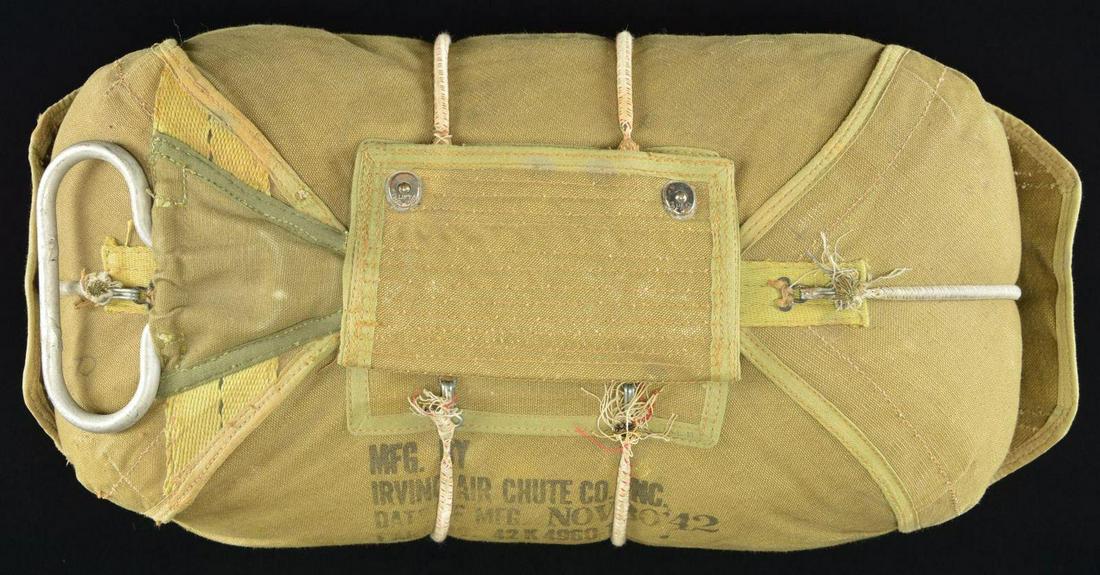 Wwii Us T5 Reserve Parachute.