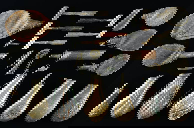 Powder Flasks, Shot Bags & Measures.