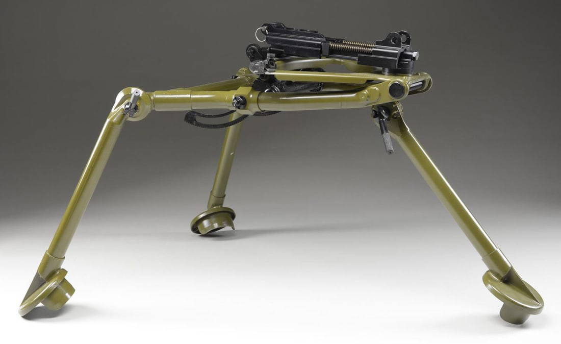 Like New, Lightweight Aluminum Fn Mag 58 Tripod. Auction